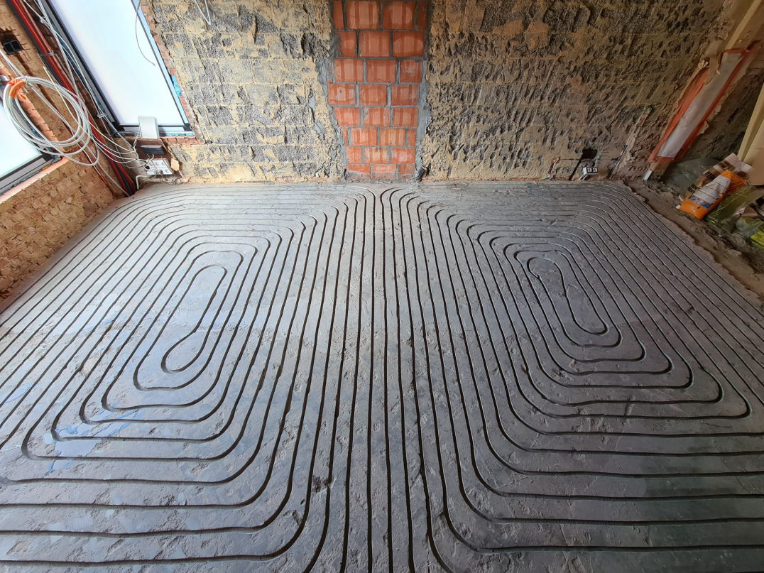 Vloerverwarming frezen, Borgmans Jens BV, infrezen, vloer verwarming ...